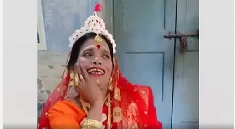Ranu Mondal dressed as Bengali Bride and singing: video Viral