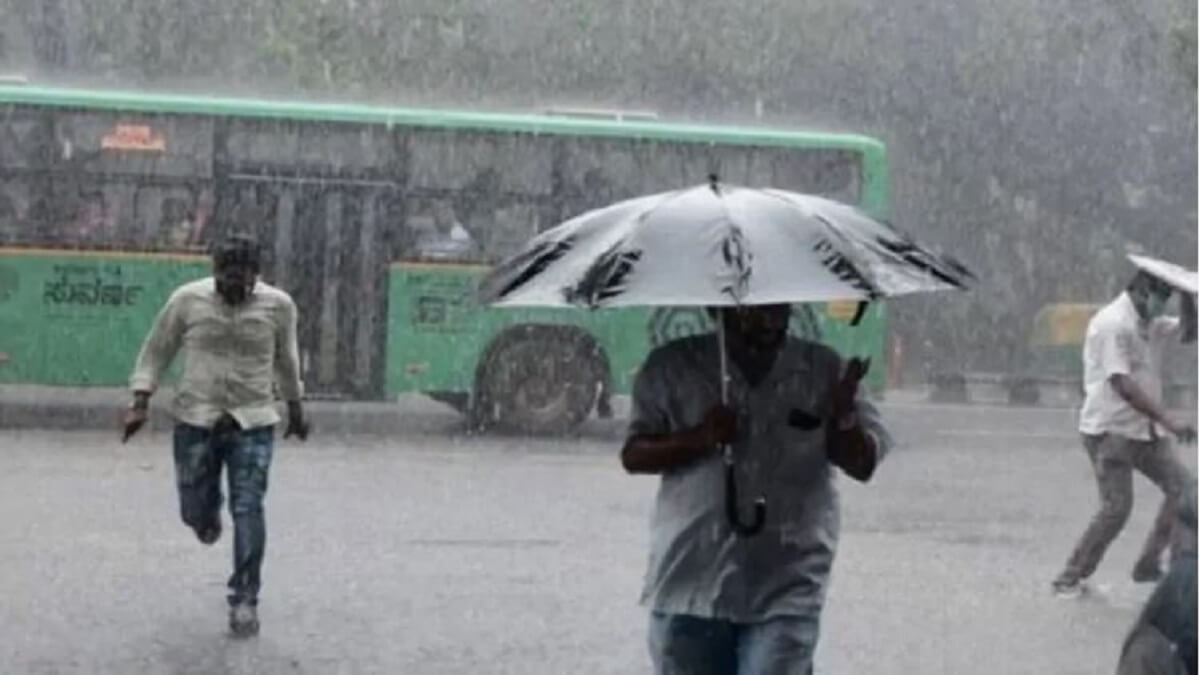 Heavy Rainfall Alert: IMD Issued Red Alert in These States - News Next Live