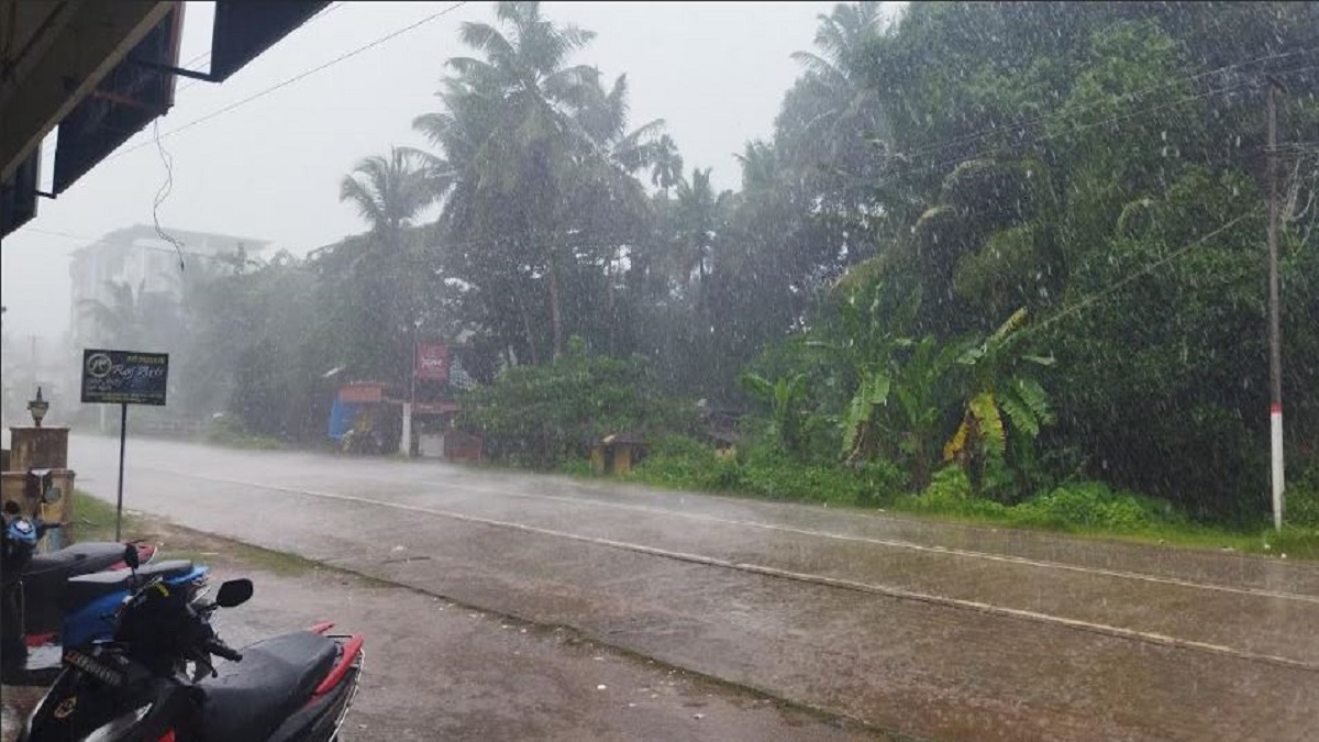 Heavy Rainfall alert in these states till April 22: Issued yellow alert