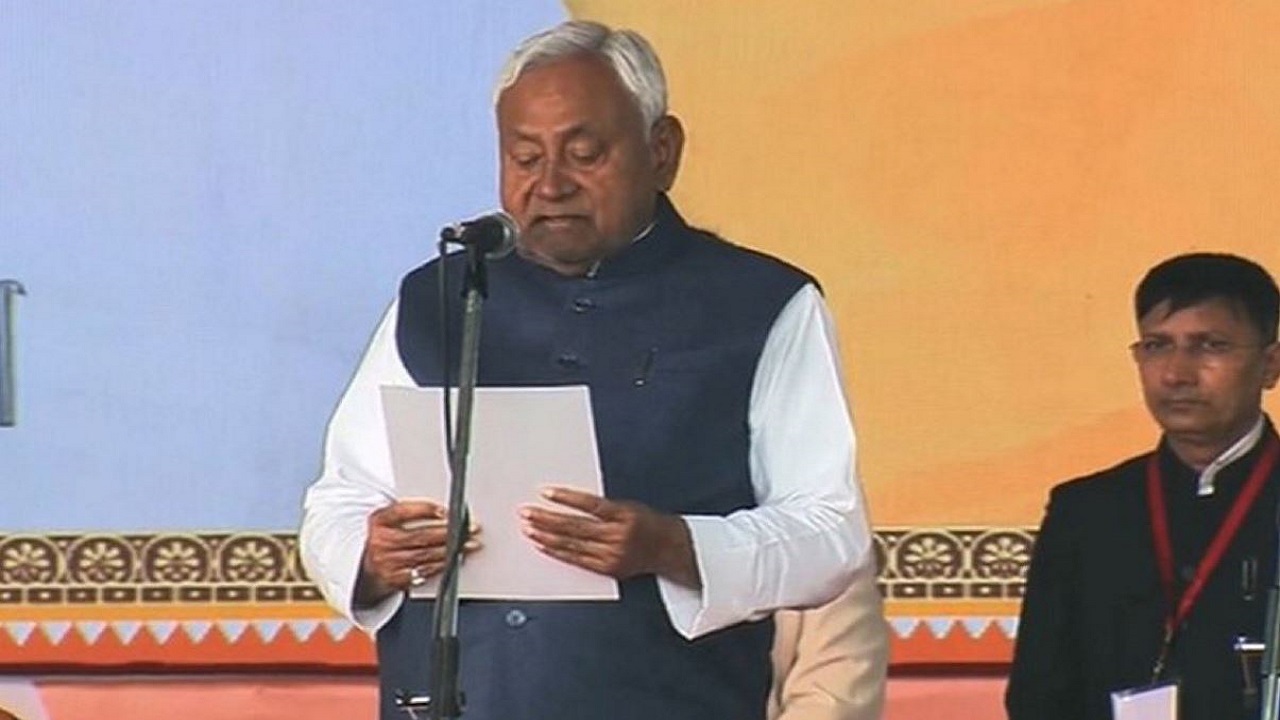 Nitish Kumar takes oath as Chief Minister of Bihar for the tenth time