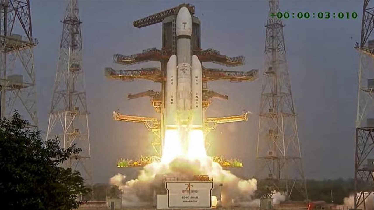 ISRO launches 'Bluebird Block-2' communication satellite with LVM3-M6 ...
